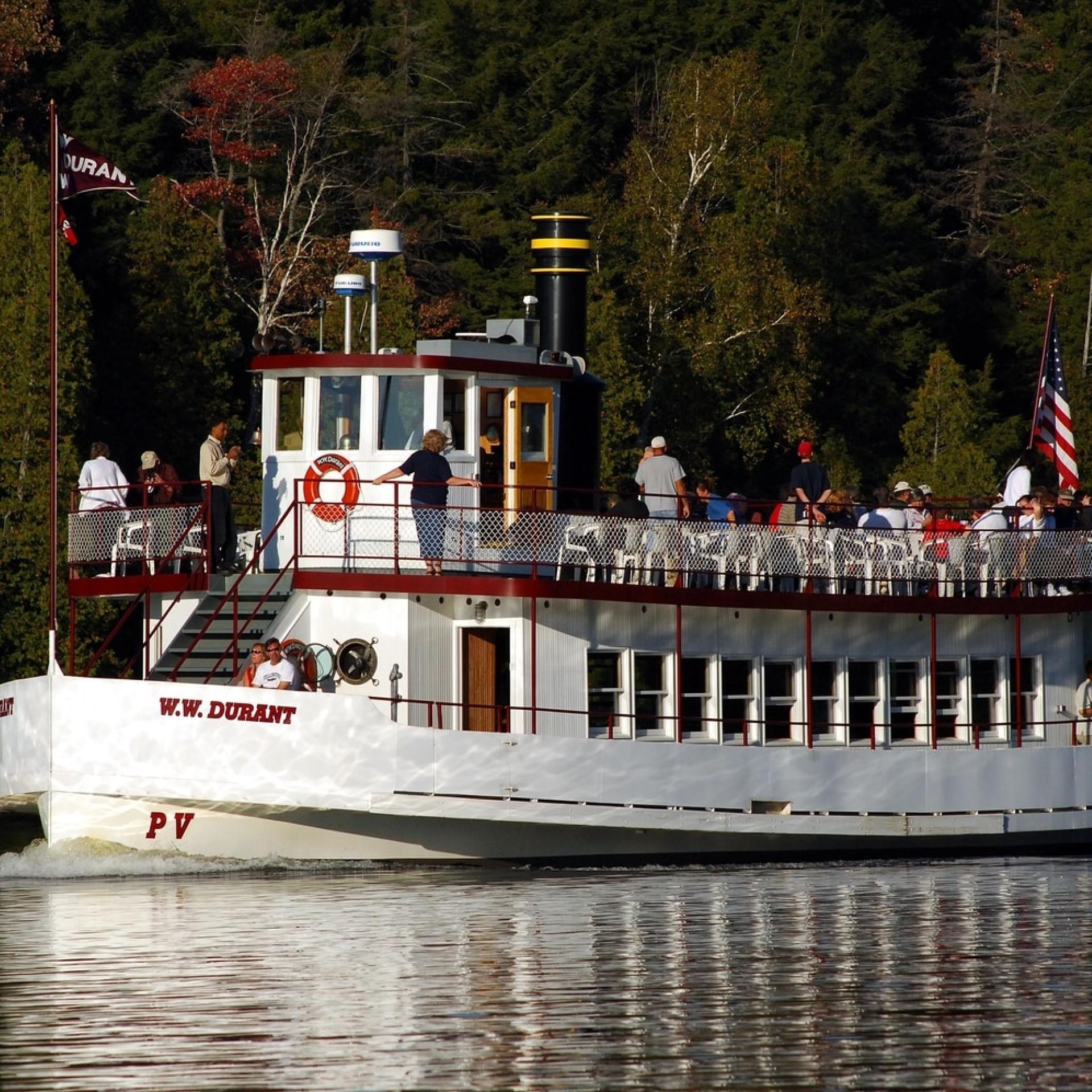 Boat Tours | Official Adirondack Region Website